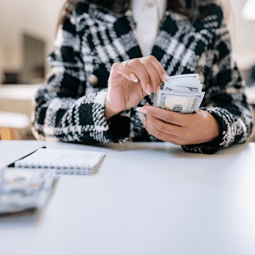 Life Insurance vs. Gold Investing: 3 Interesting Comparisons to ...